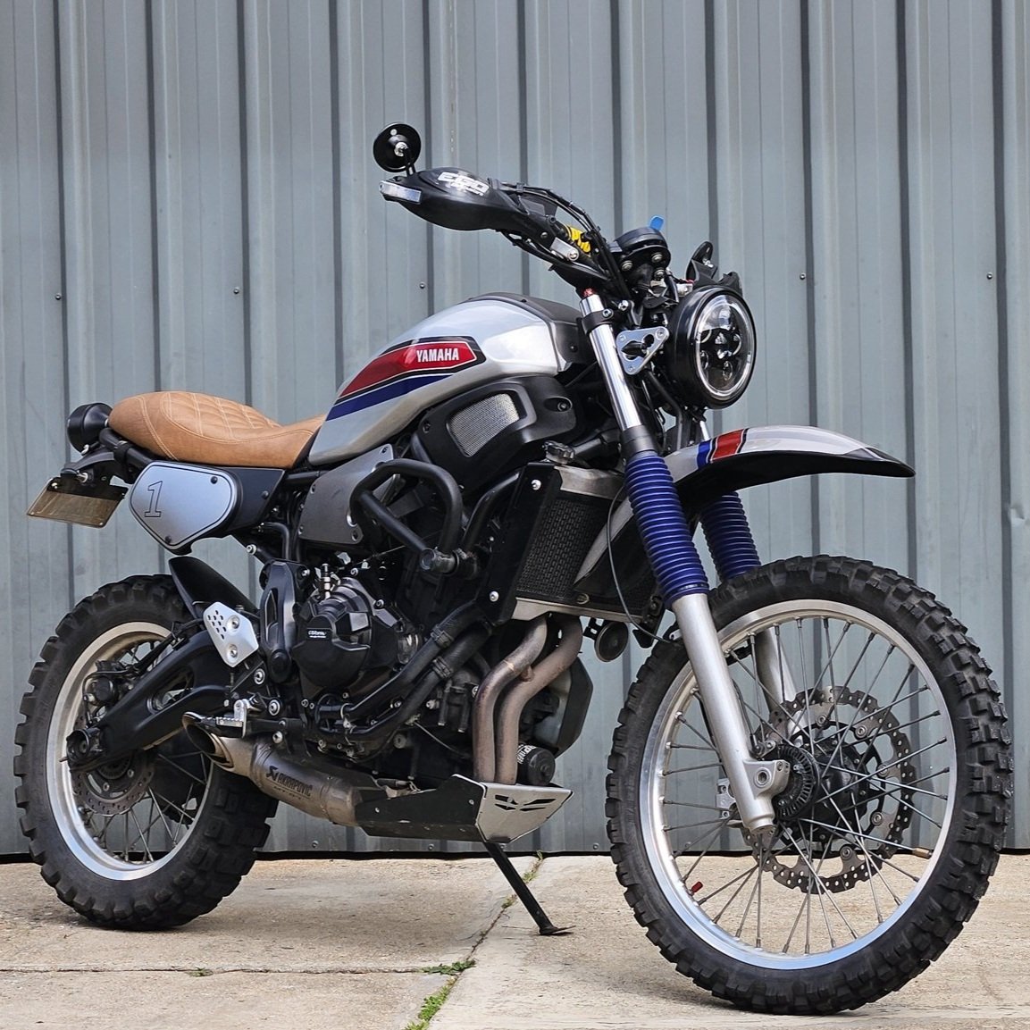 Yamaha XSR700 Custom Seat Trim | Comfort — KELPI CUSTOM MOTO