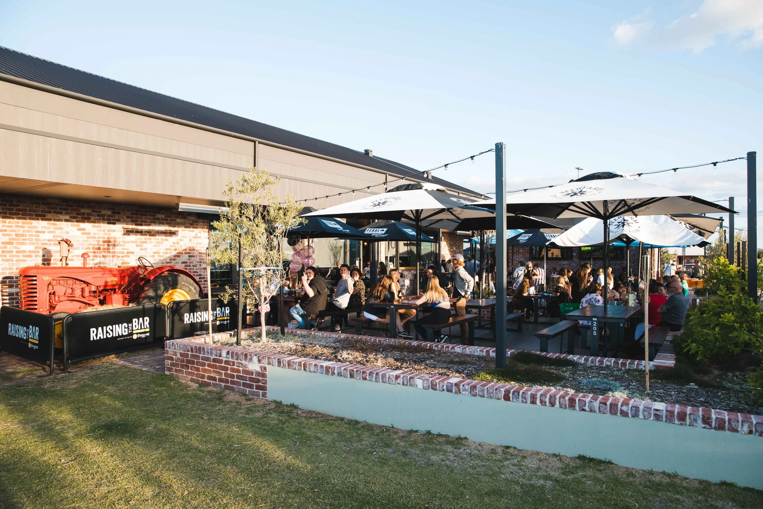 What's On — Treendale Farm Hotel