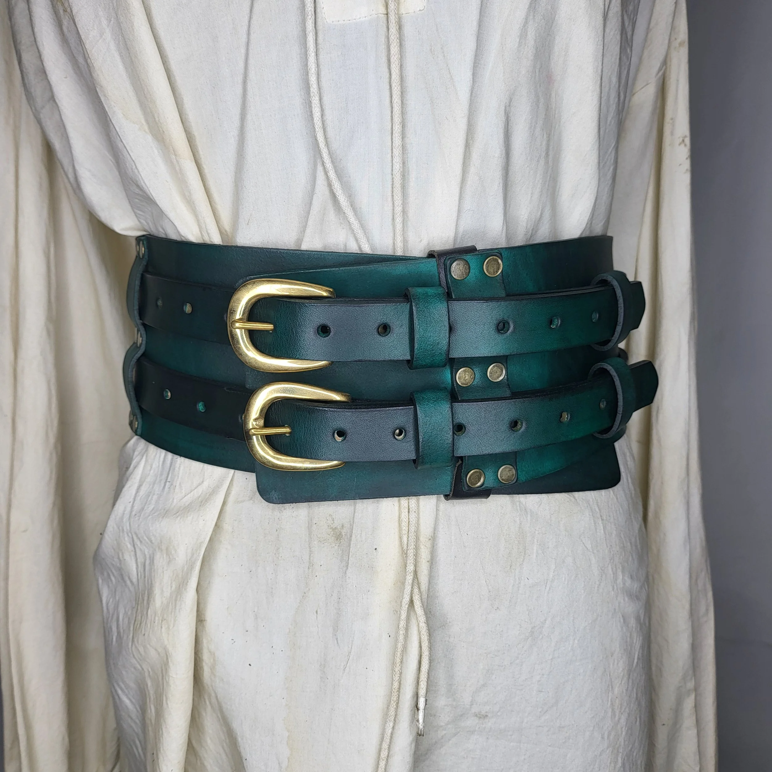 "Versatile Hero Belt from 2005 Collection | Customizable & Functional ...