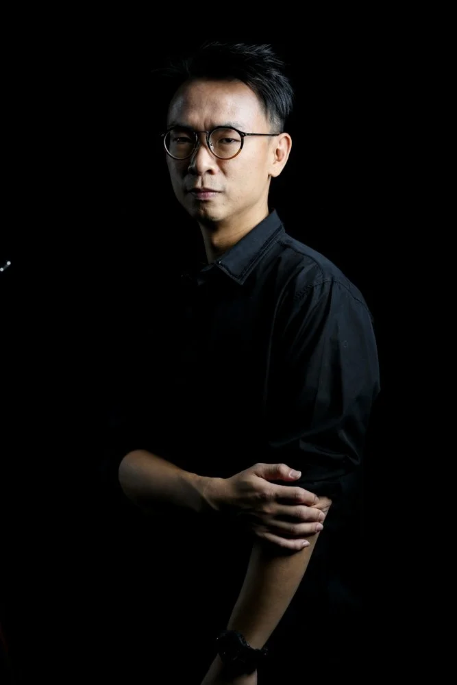 Ronly — Backstage Niche