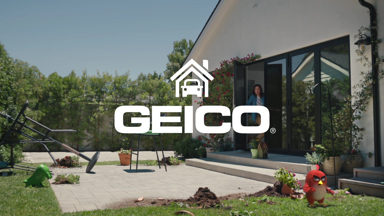 GEICO GOES HEAD TO HEAD WITH ANGRY BIRDS IN NEW AD I Born Licensing