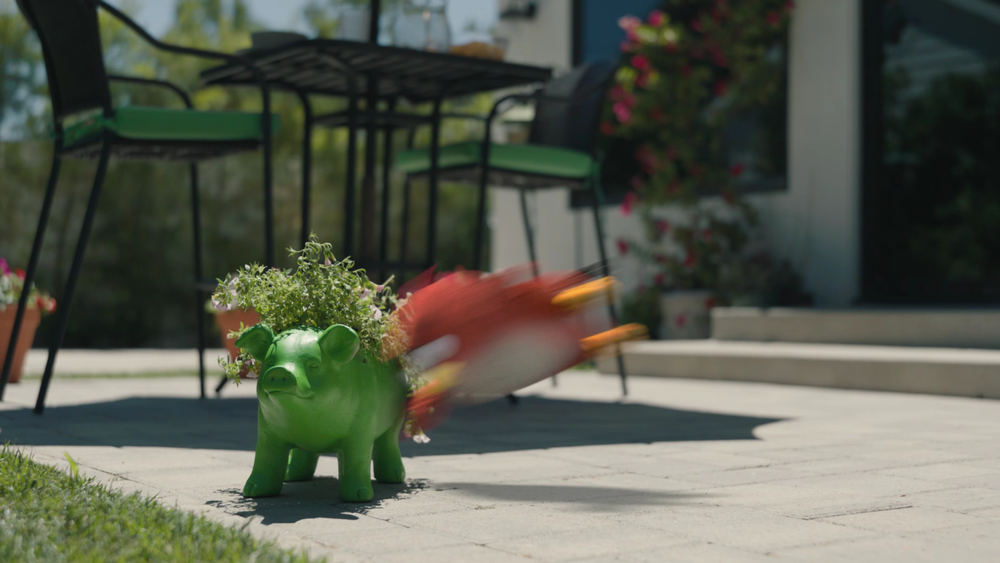 GEICO GOES HEAD TO HEAD WITH ANGRY BIRDS IN NEW AD I Born Licensing
