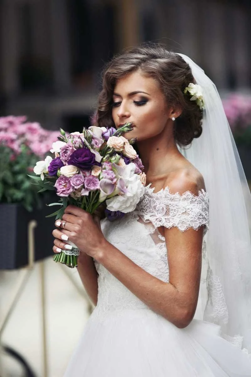 Getting A Spray Tan For Your Wedding: The Ultimate Bridal Guide — The ...