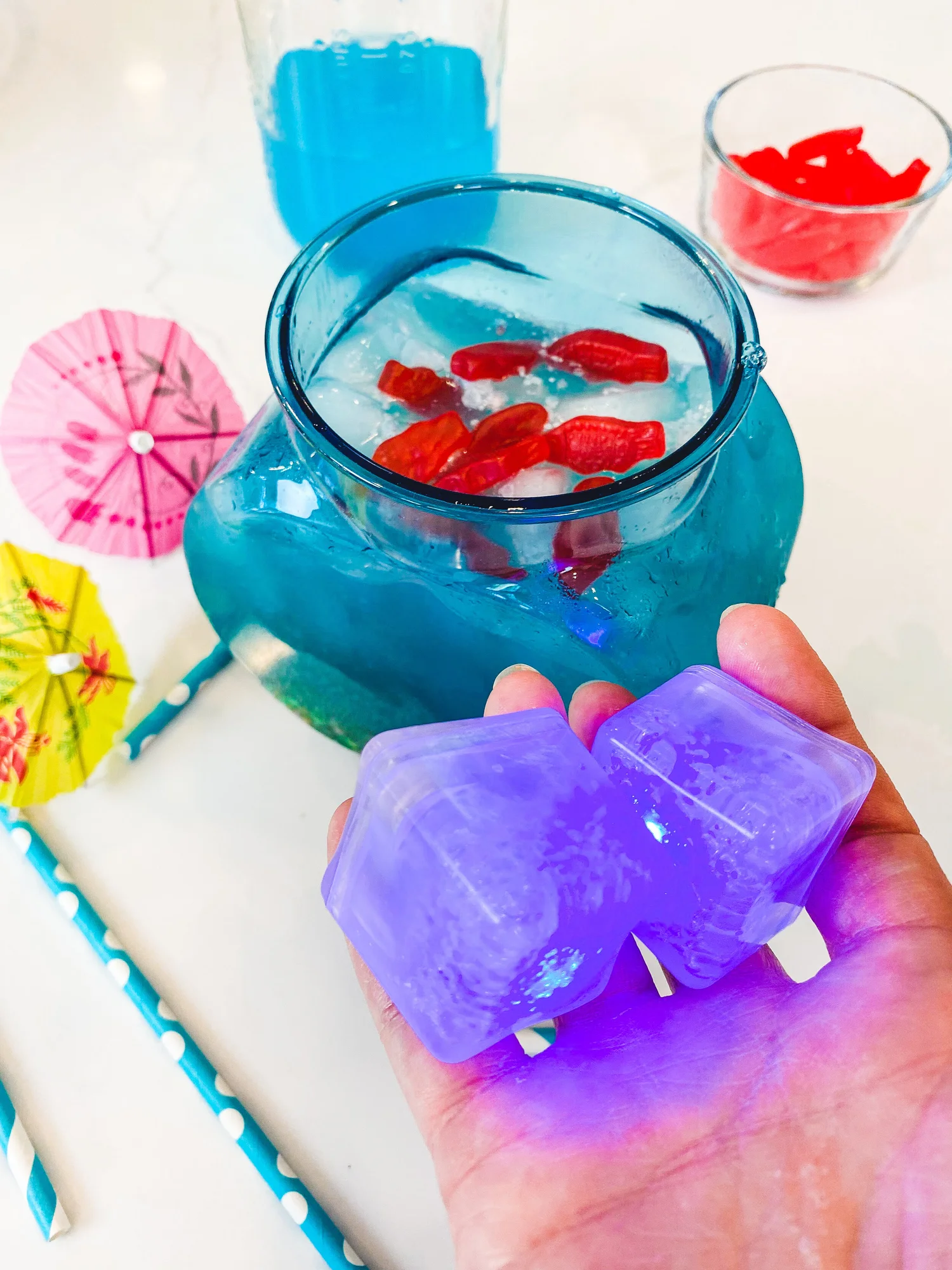 Kid Friendly Fishbowl Drink DIY - Summer Recipe For Kids! — Young Wild ...