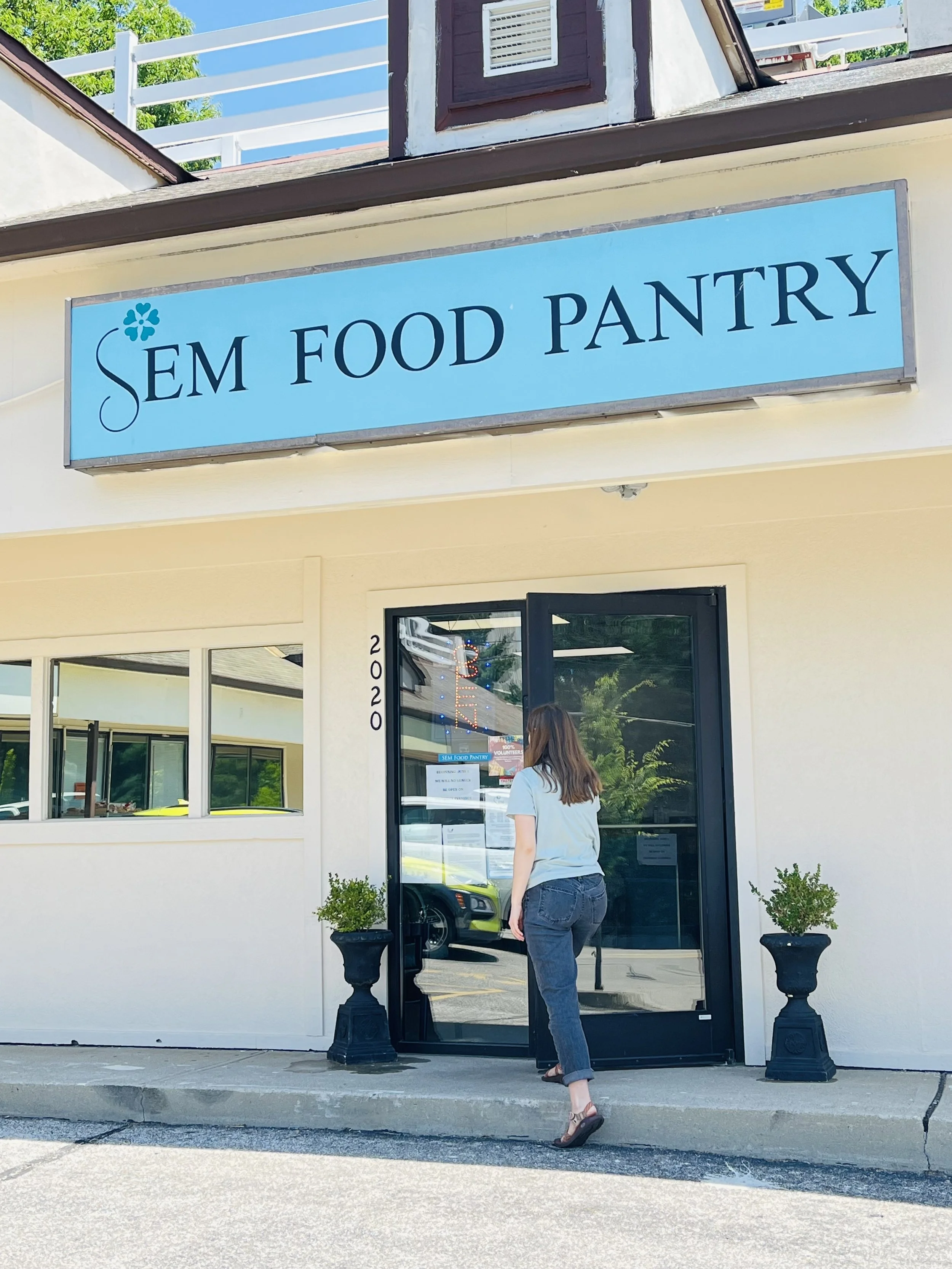 SEM Food Pantry