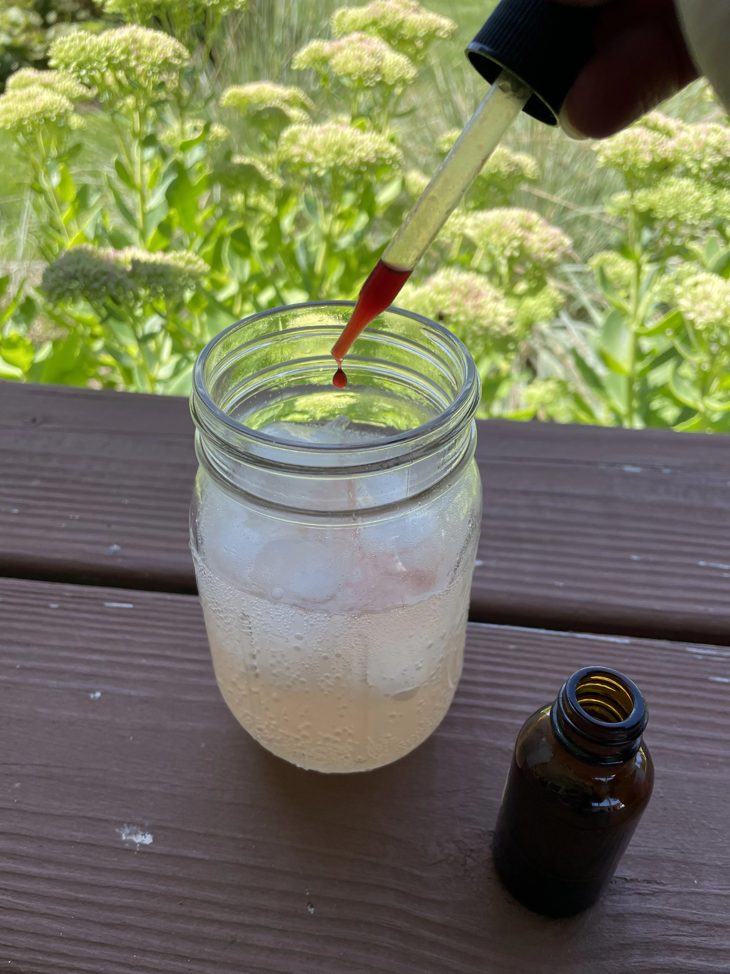 The Complete Guide To Bitters: What They Are & How To Use Them ...