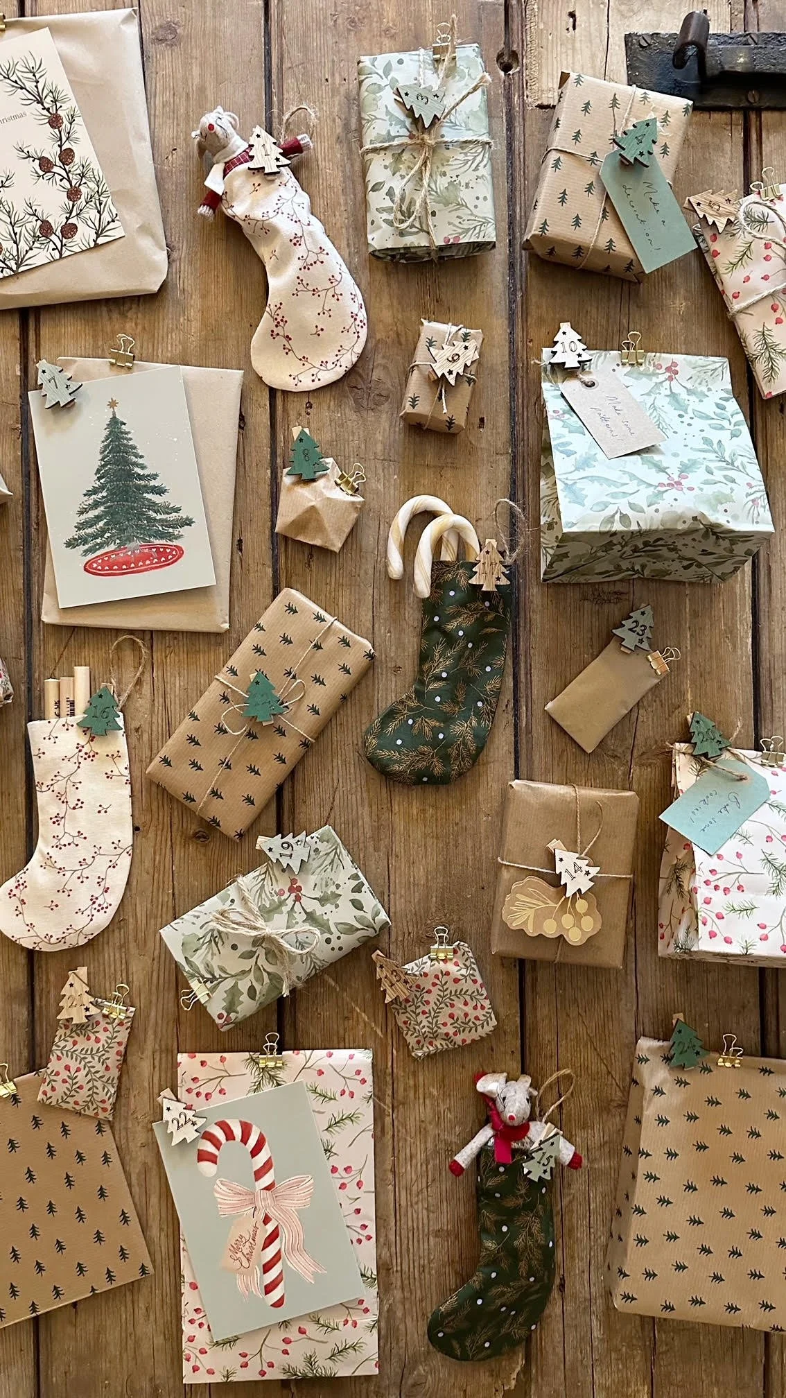 How to Make a Hanging Christmas Garland Advent Calendar — The OTTO HOUSE
