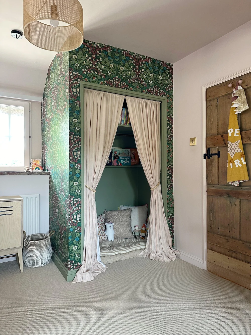 Shared girls' bedroom transformation with reading nook — The OTTO HOUSE