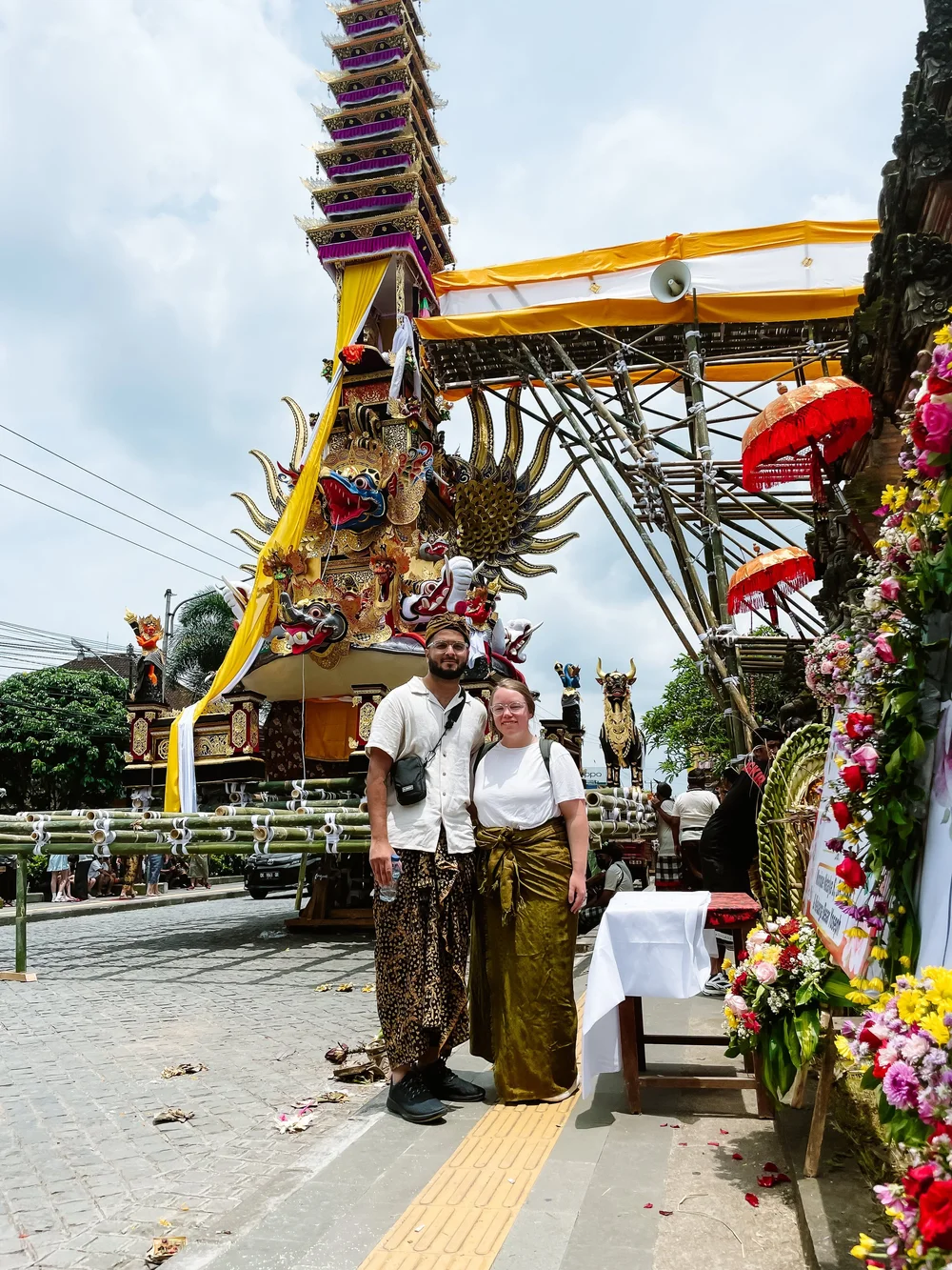 Attending a Ngaben Balinese Hindu Cremation Ceremony as a Tourist ...