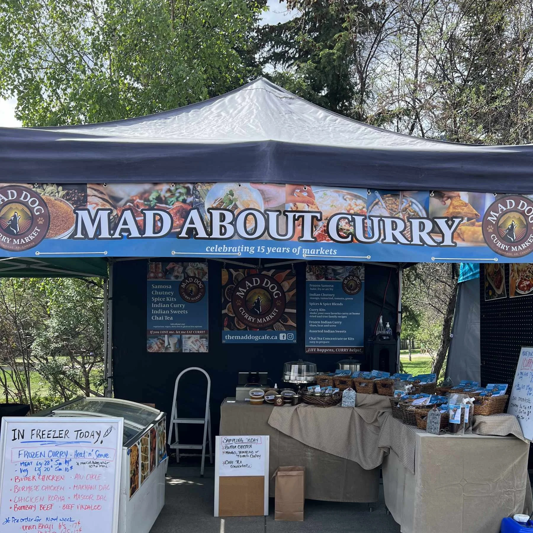 Mad Dog Curry Market