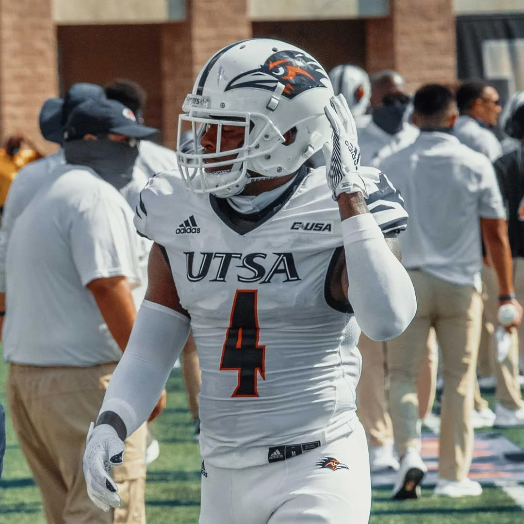 UTSA Football Uniforms | Christopher Muñoz