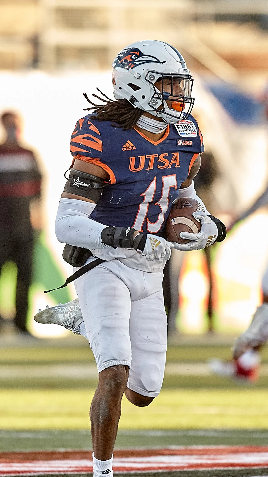 UTSA Football Uniforms | Christopher Muñoz