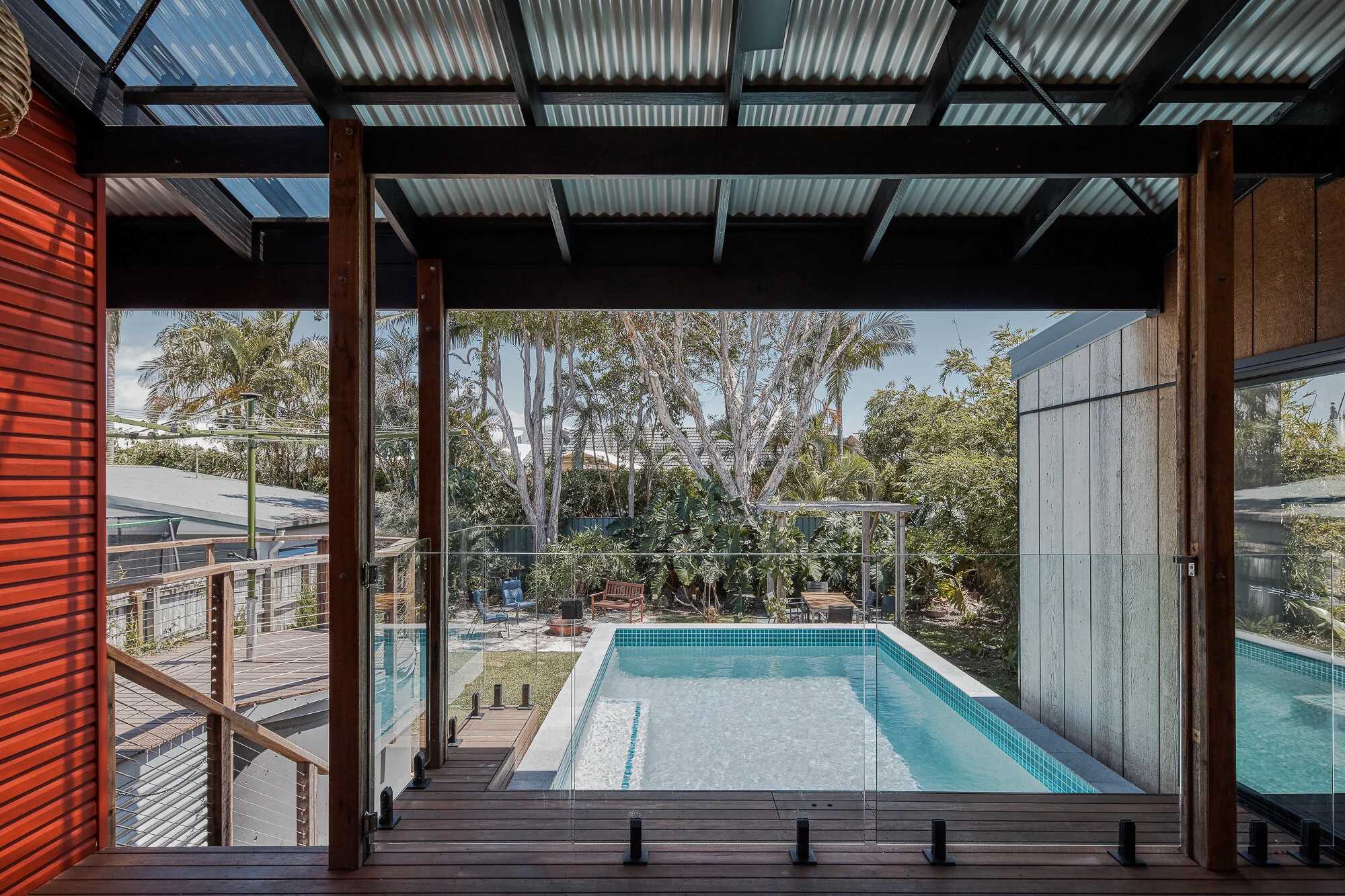 DIESEL'S HOUSE — SYMBIOSPHERE ARCHITECTS