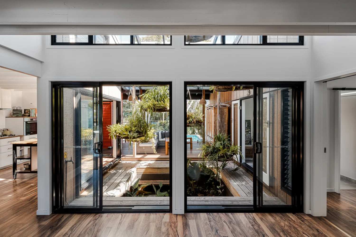 DIESEL'S HOUSE — SYMBIOSPHERE ARCHITECTS