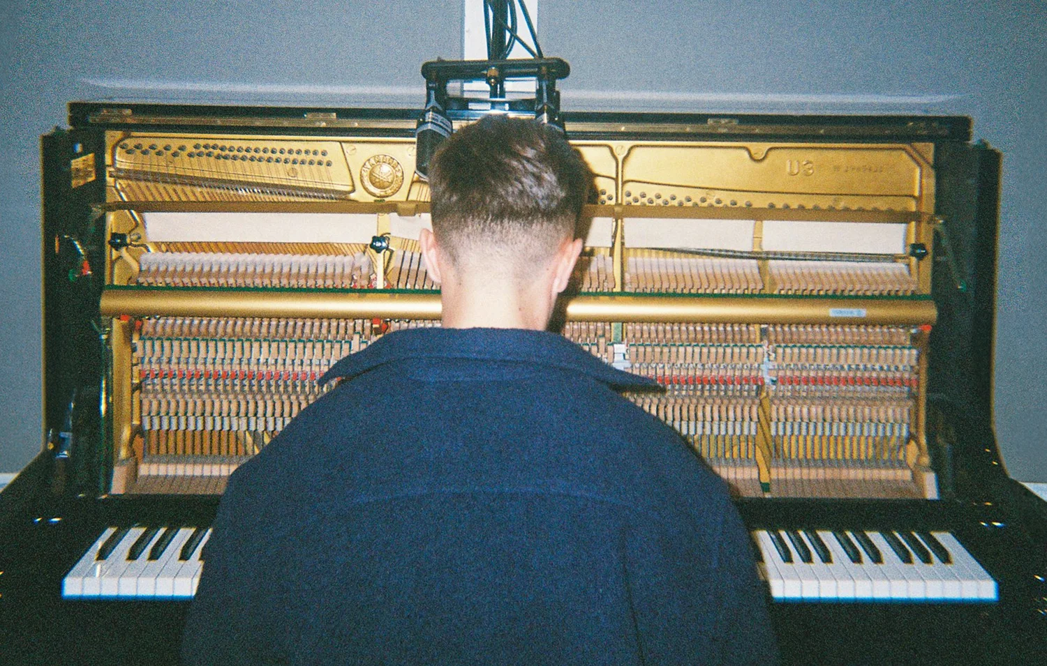 REVIEW: The Addicting “PRETEND” by Luke Champion Feat. Elsa — The Luna ...