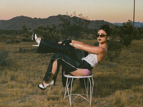 Q&A: Tiger La Flor Reimagines Americana in “Drugstore Cowgirl” EP — The ...