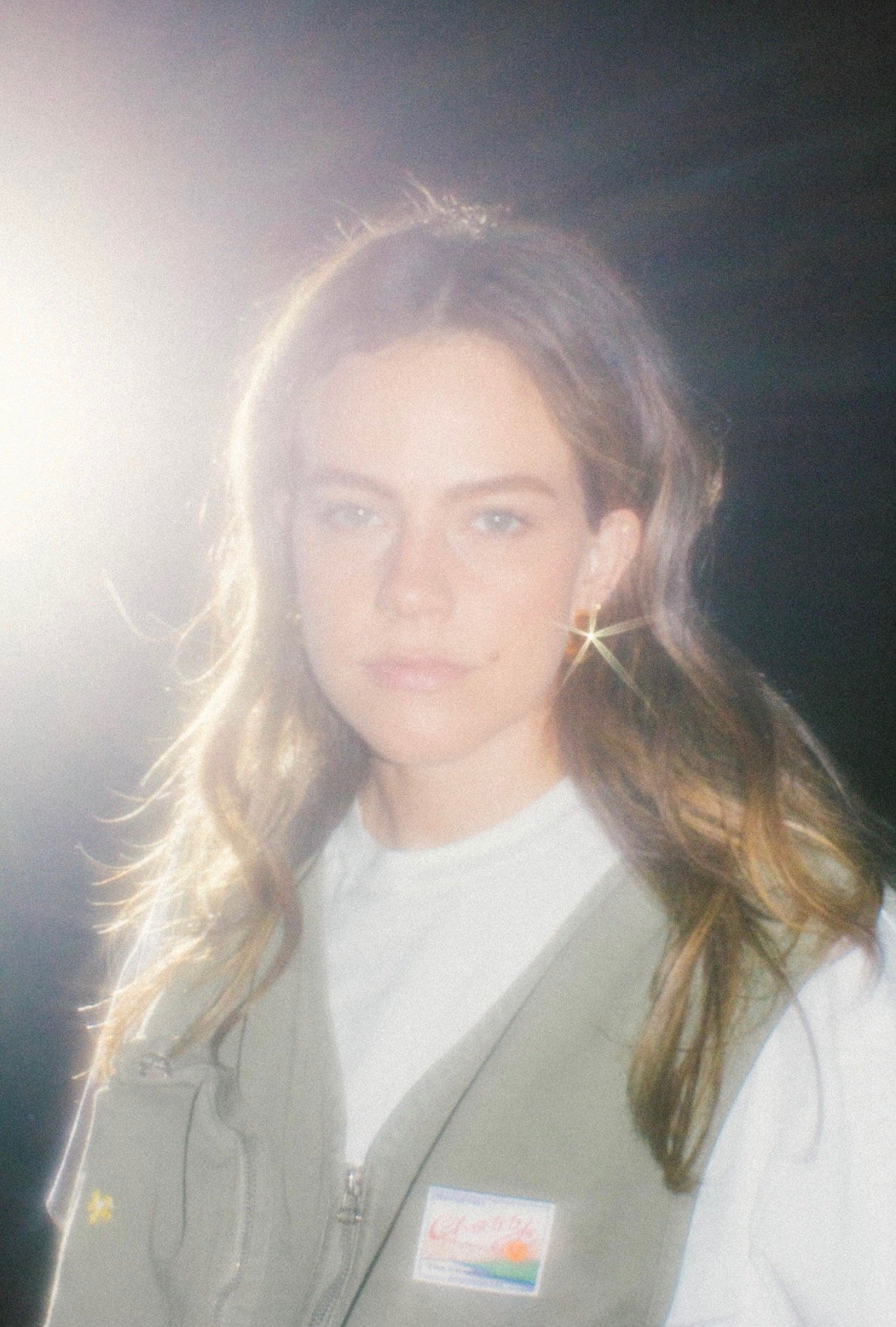 PREMIERE: Riah Debuts Music Video for “can’t lose you now” — The Luna ...