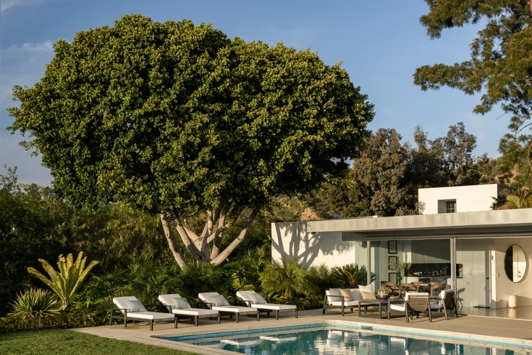 Richard Neutra Loring House — NILS TIMM VISUALS