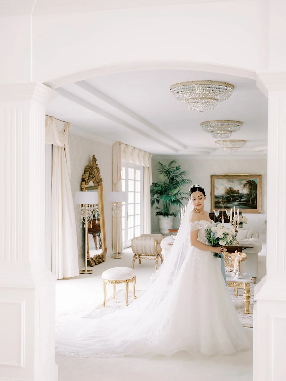 Luxury Oregon Castle Wedding Venue — CHÂTEAU de MICHELLIA