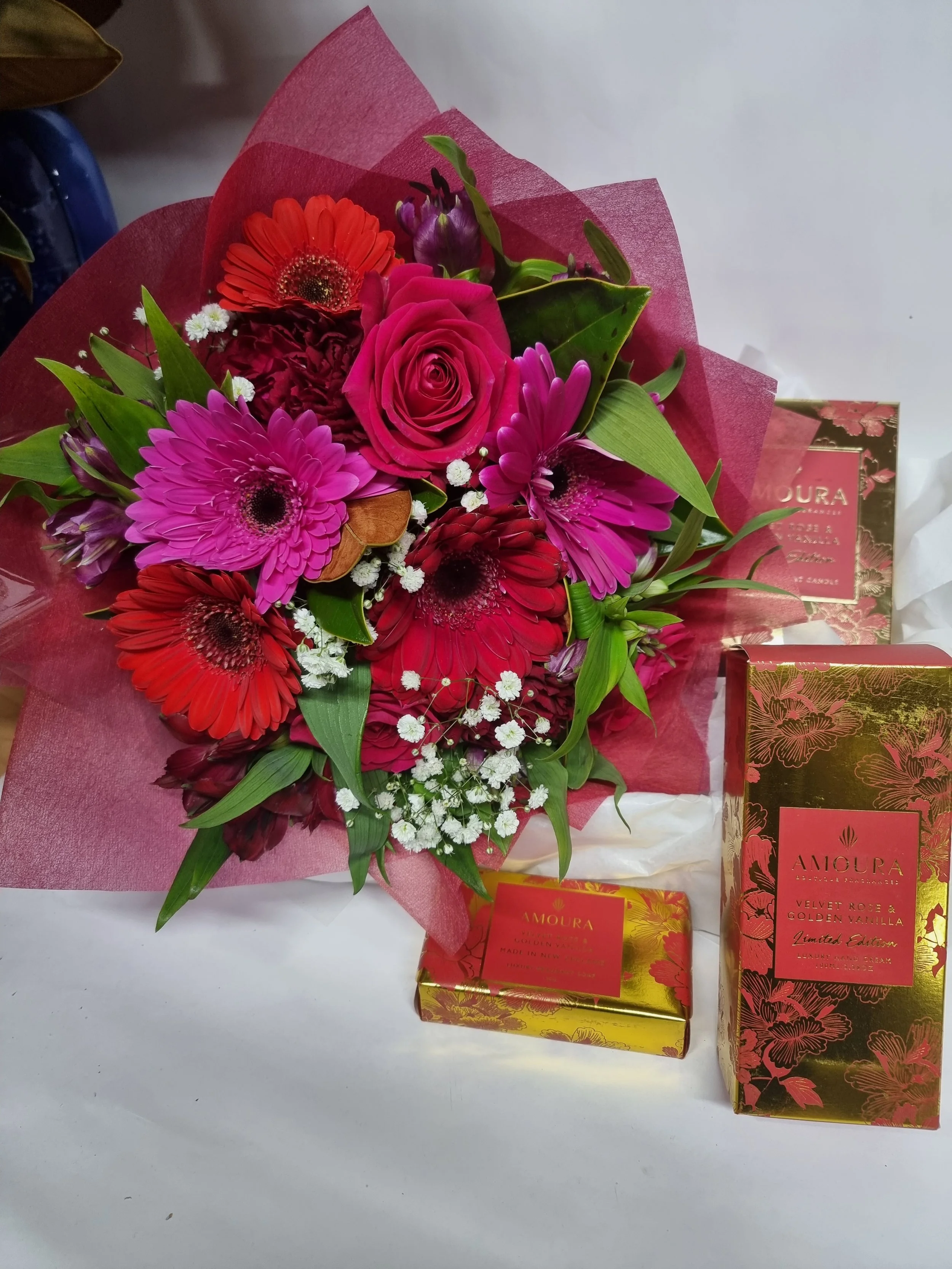 Shop — Bloomin Flowers - Flowers for all occasions