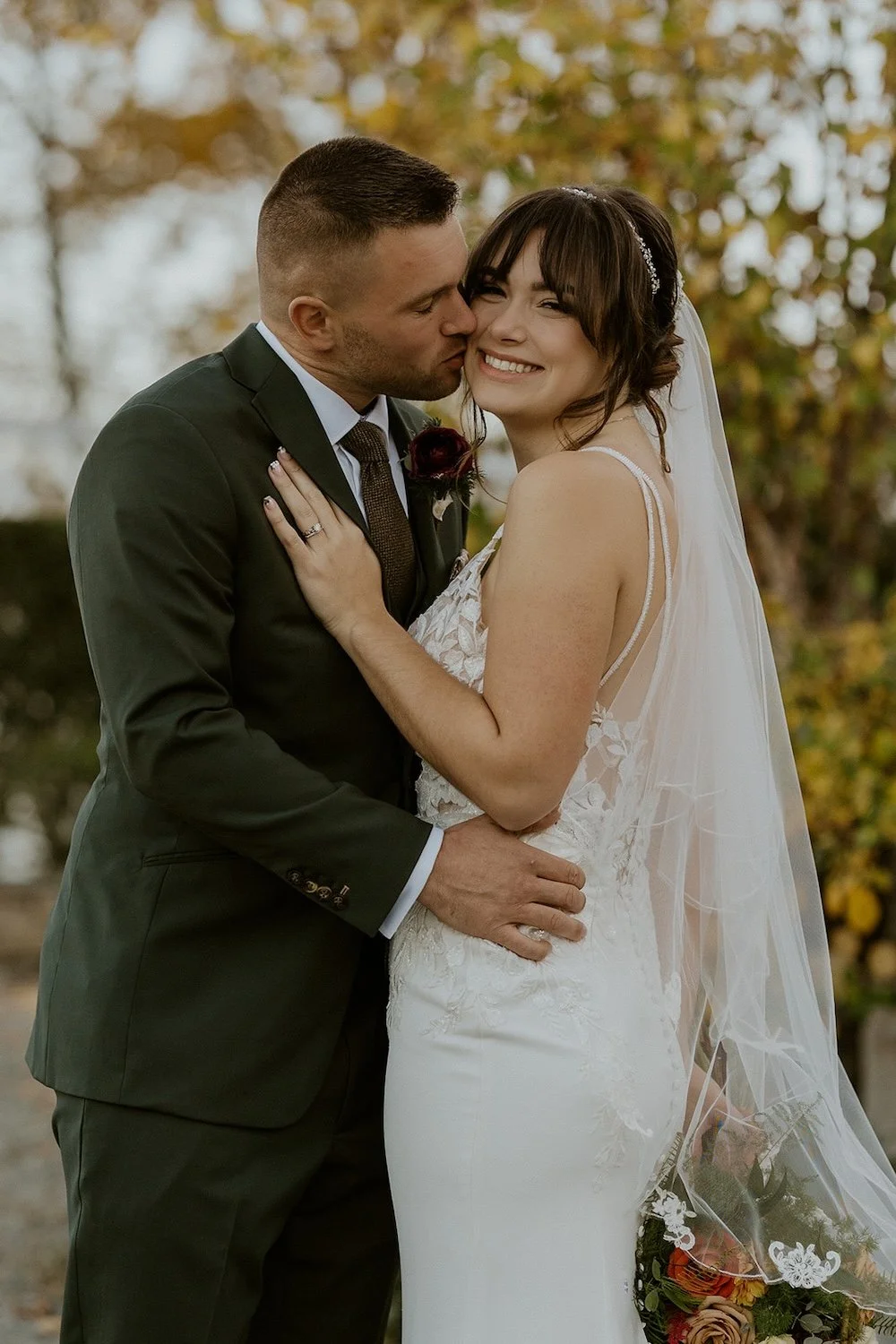 Fall Wedding Color Palette at The Inn at Taughannock Falls || Maggie ...