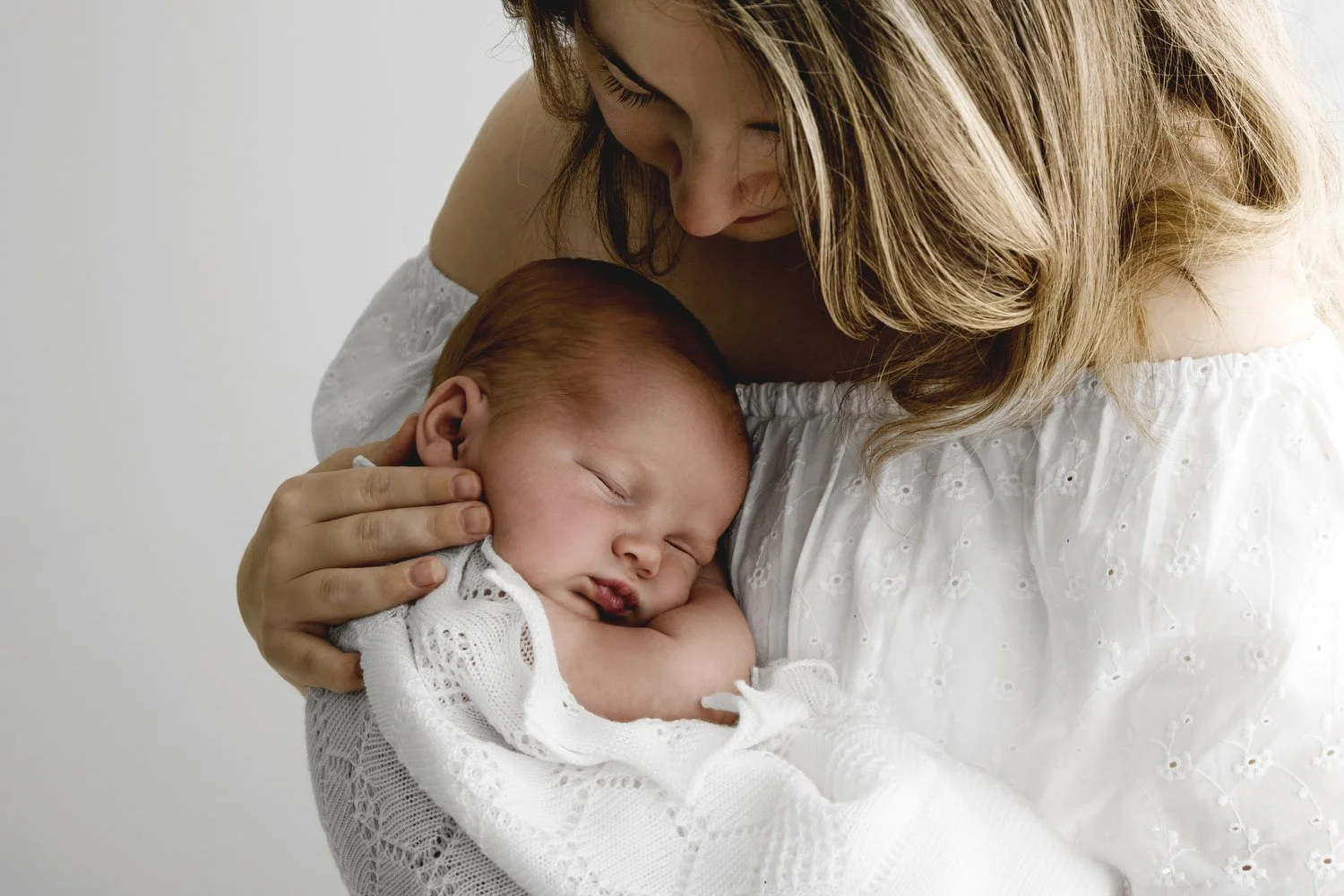 White Baby Shawl - All the modern mum needs to know about buying a baby ...