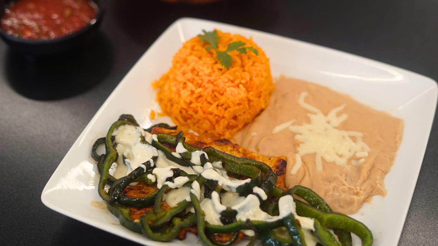 La Jaliscience Mexican Restaurant & Grocery Store