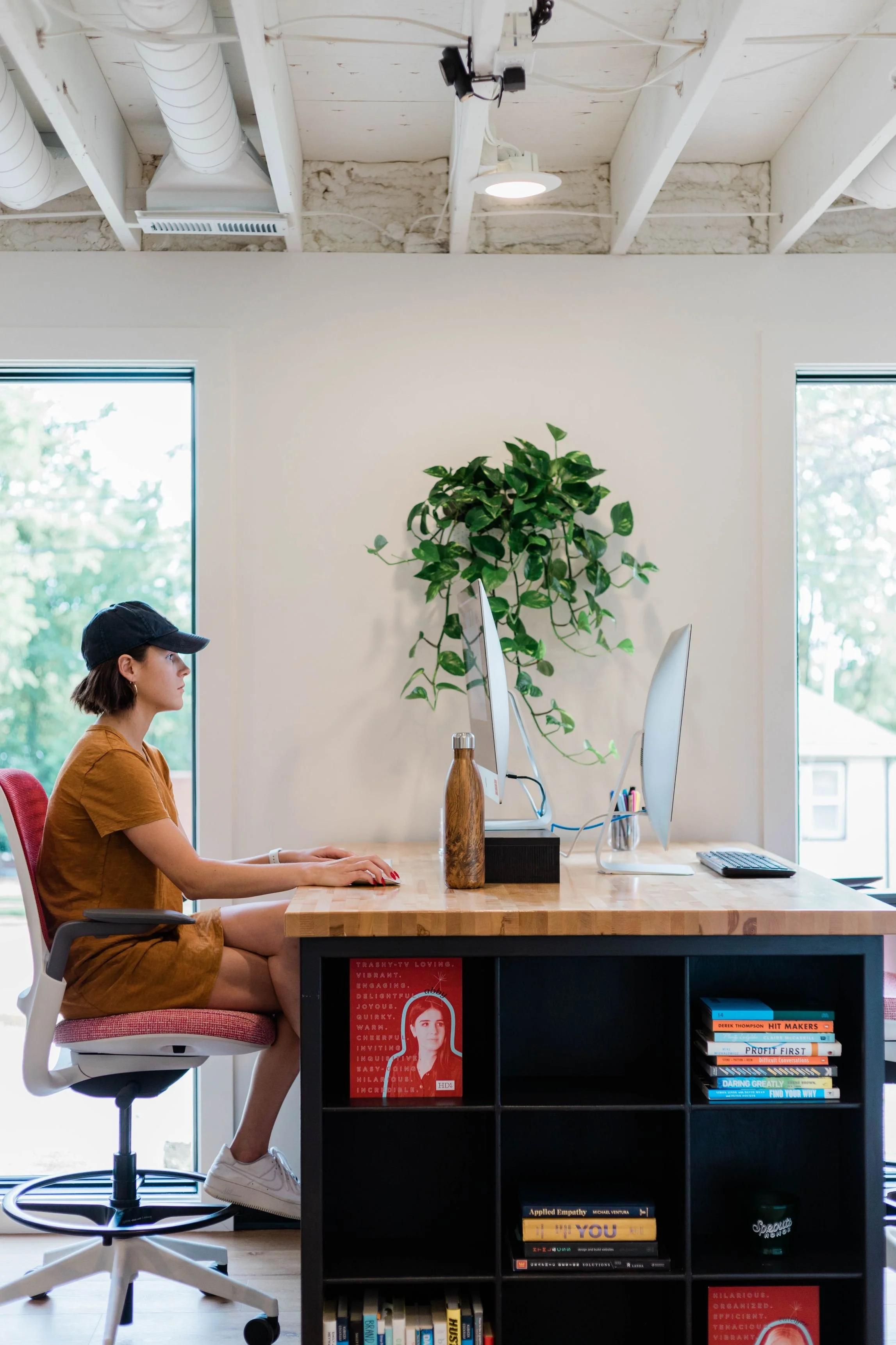 About — Hoot Design Company | A Women-led, Creative Branding Agency