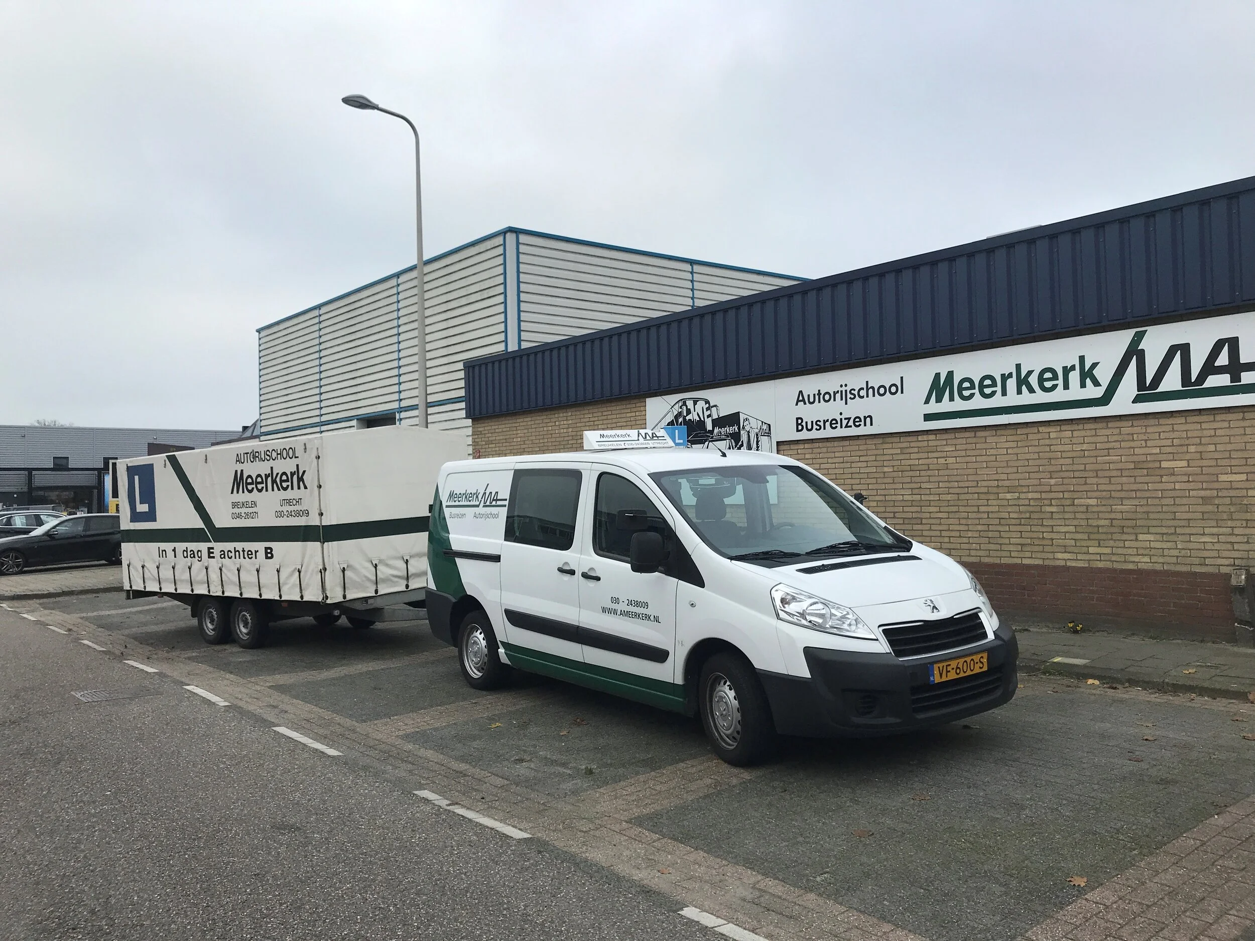 Rijbewijs B BE C CE Code 95 — AMeerkerk Busreizen - Autorijschool
