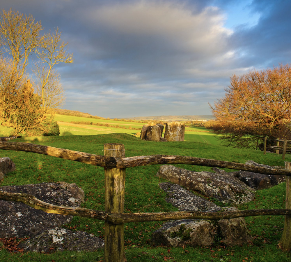 Coldrum Long Barrow — Little Legs