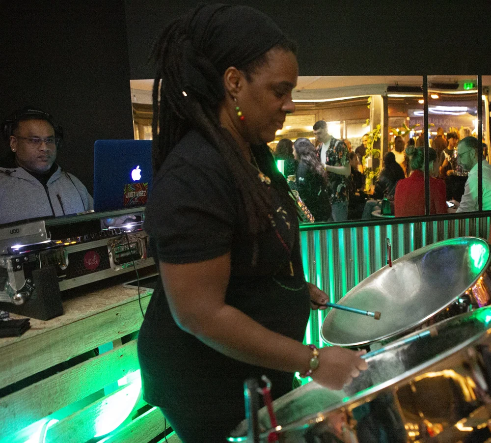 HOME — LIMIN SOUTHBANK