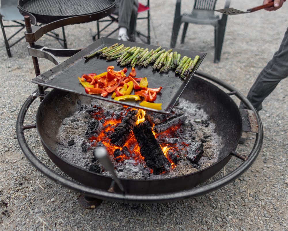 Compañero 30-inch Fire Pit. — HotSpot Fire Pits