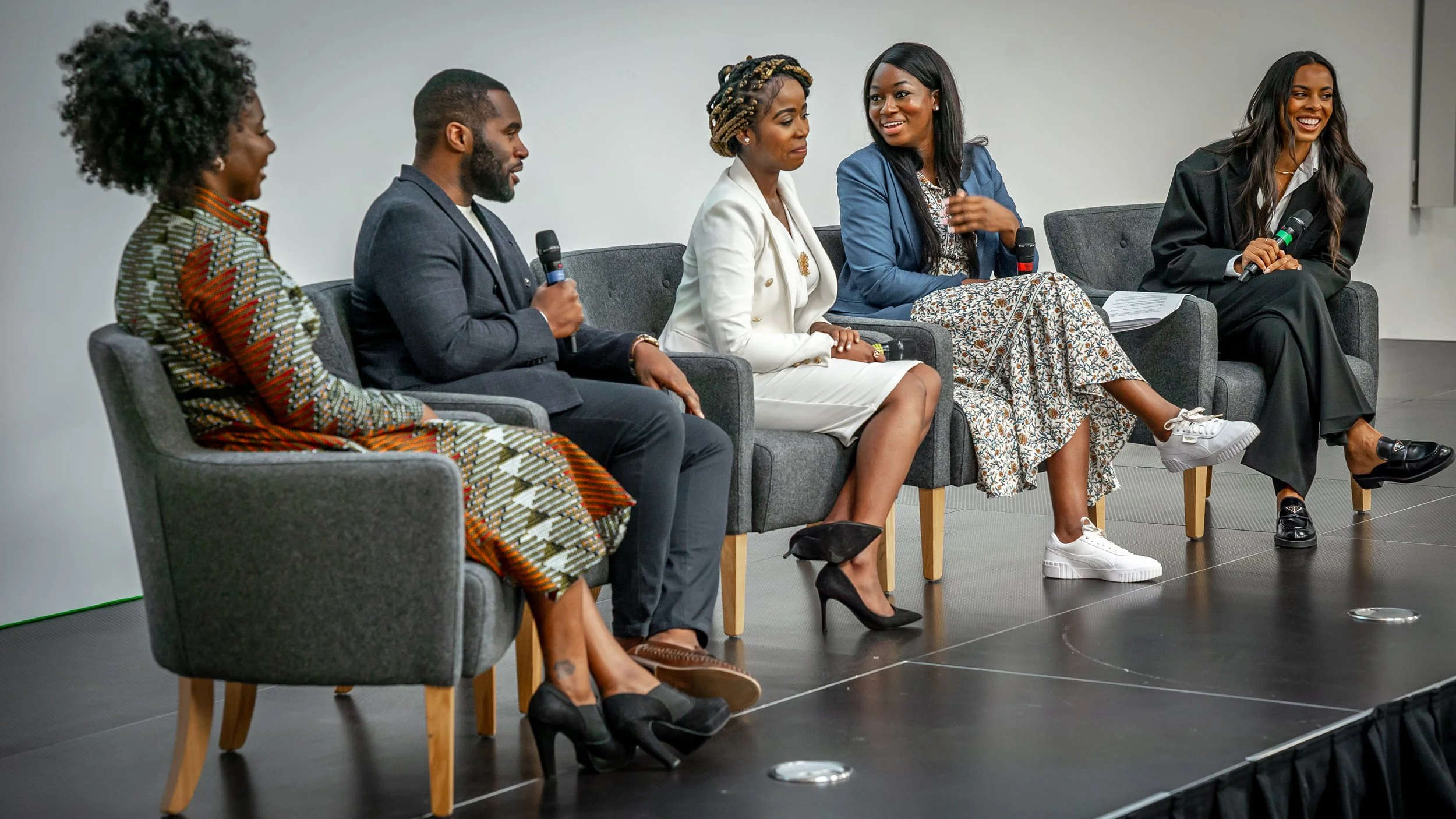 Gallery — FIVEXMORE