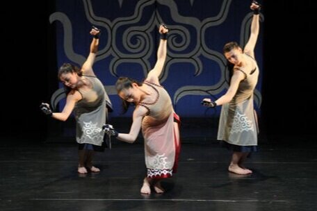 SUSURIWKA — KAHA:WI DANCE THEATRE