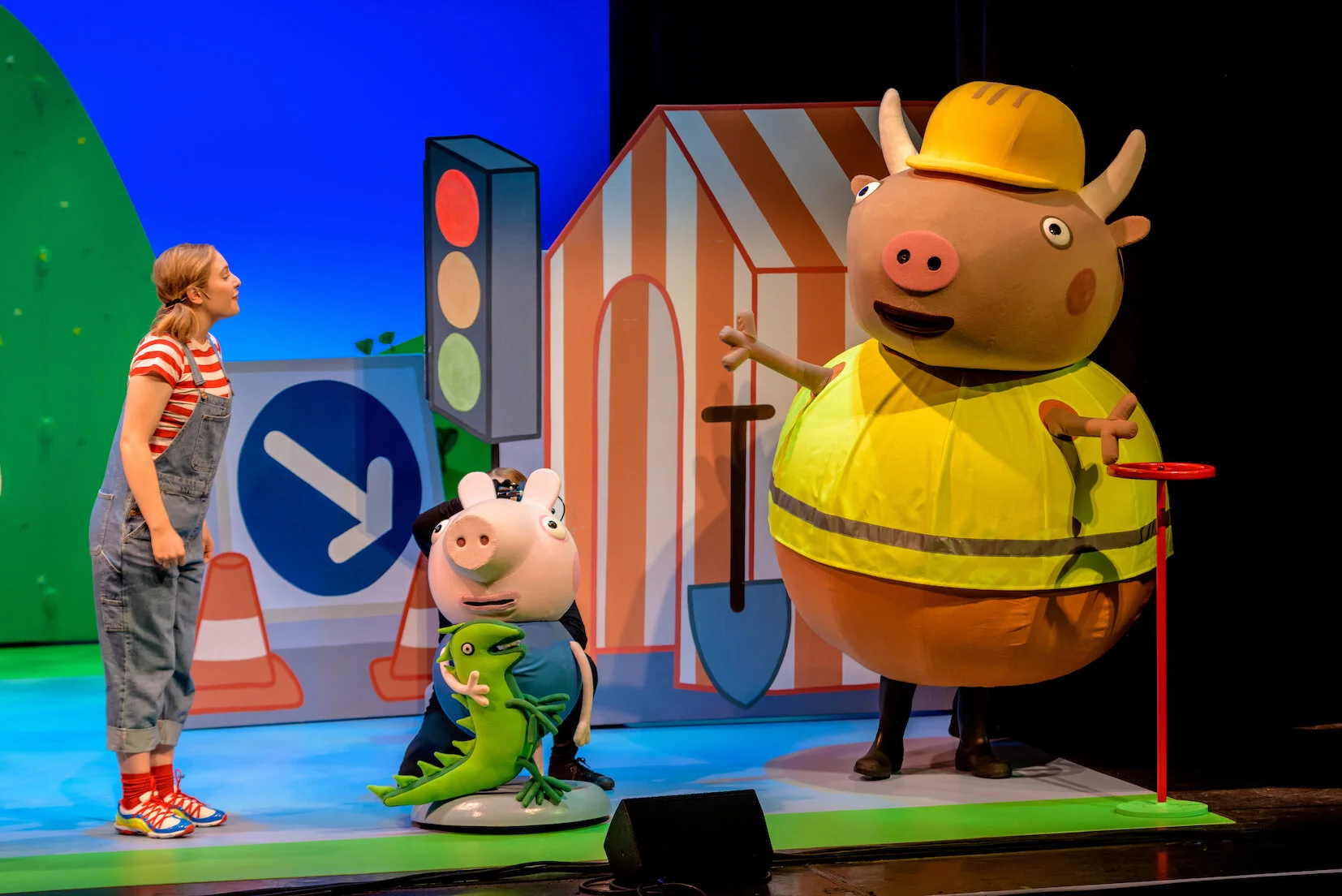 PEPPA & FRIENDS return to the stage with the perfect day out for ...