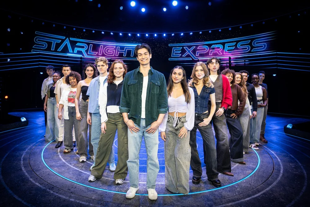 New cast announced for STARLIGHT EXPRESS as show extends to March 2026 ...