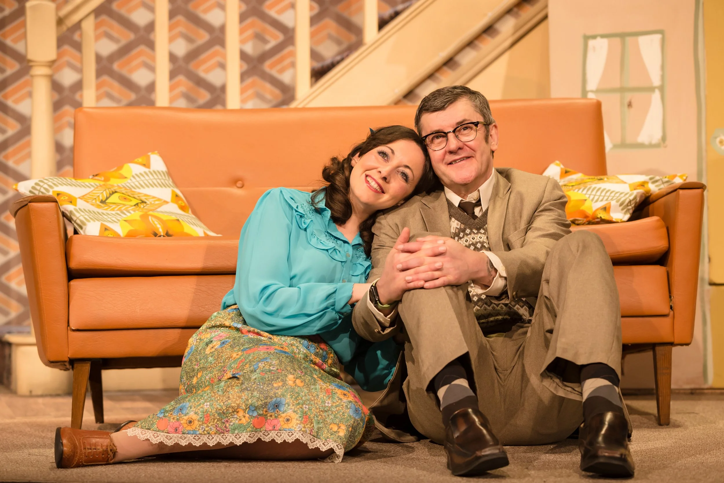 Full cast and further dates added for the tour of SOME MOTHERS DO 'AVE ...