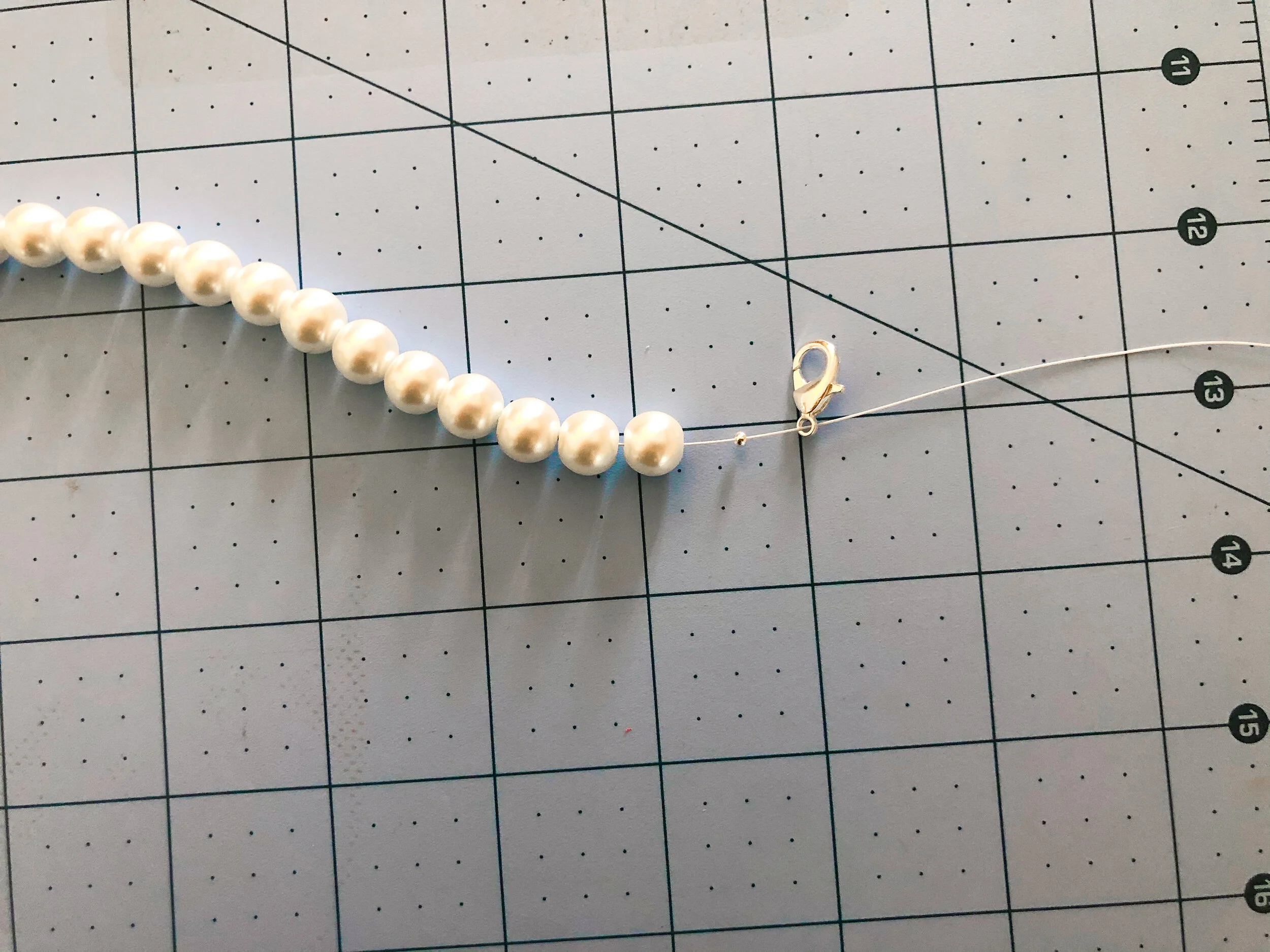 DIY: Pearl or Bead Face Mask Chain | Chronically Chic