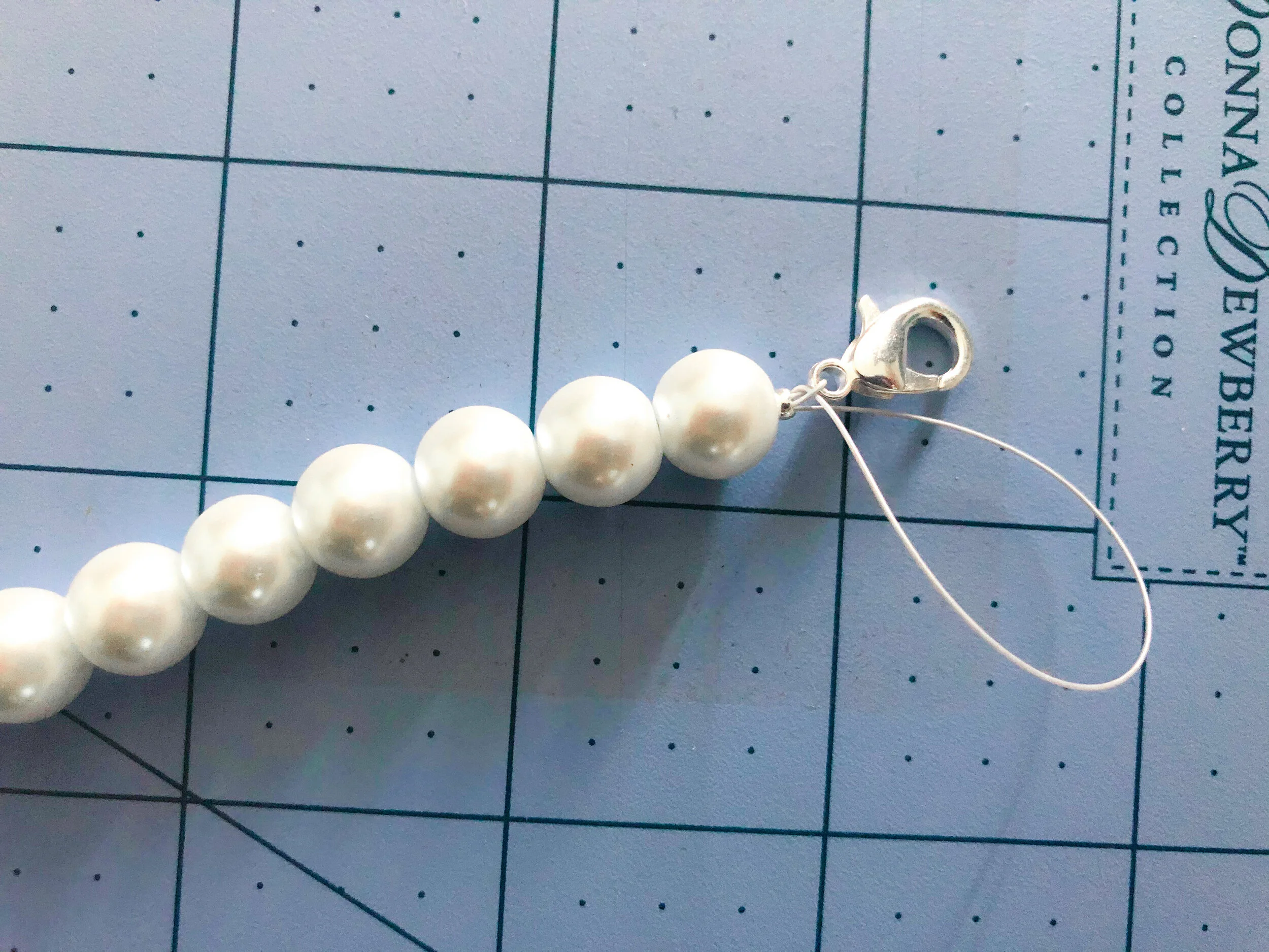 DIY: Pearl or Bead Face Mask Chain | Chronically Chic