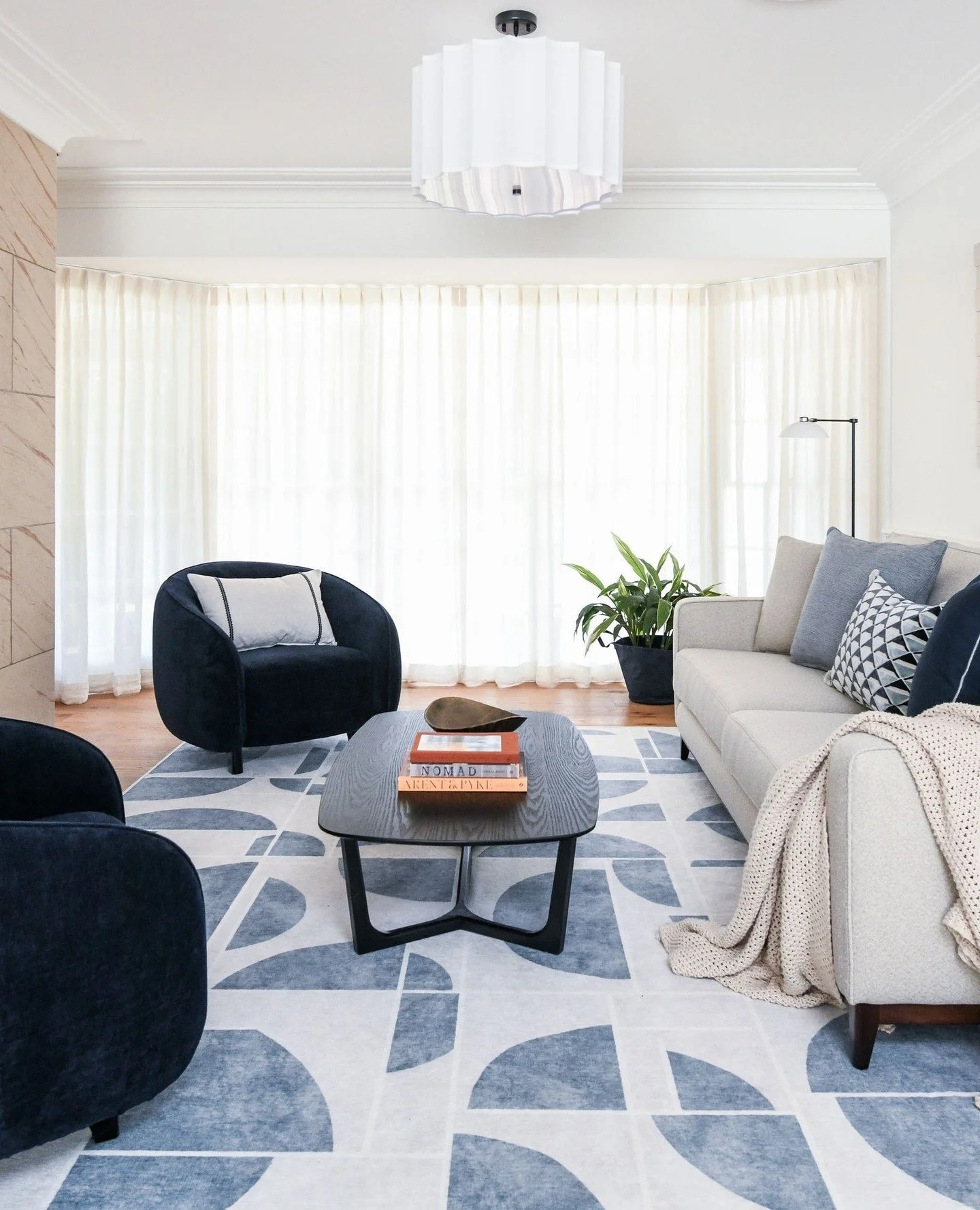 Giraffe Studio Unveiled: Where Playful Charm Meets Practical Brilliance ...