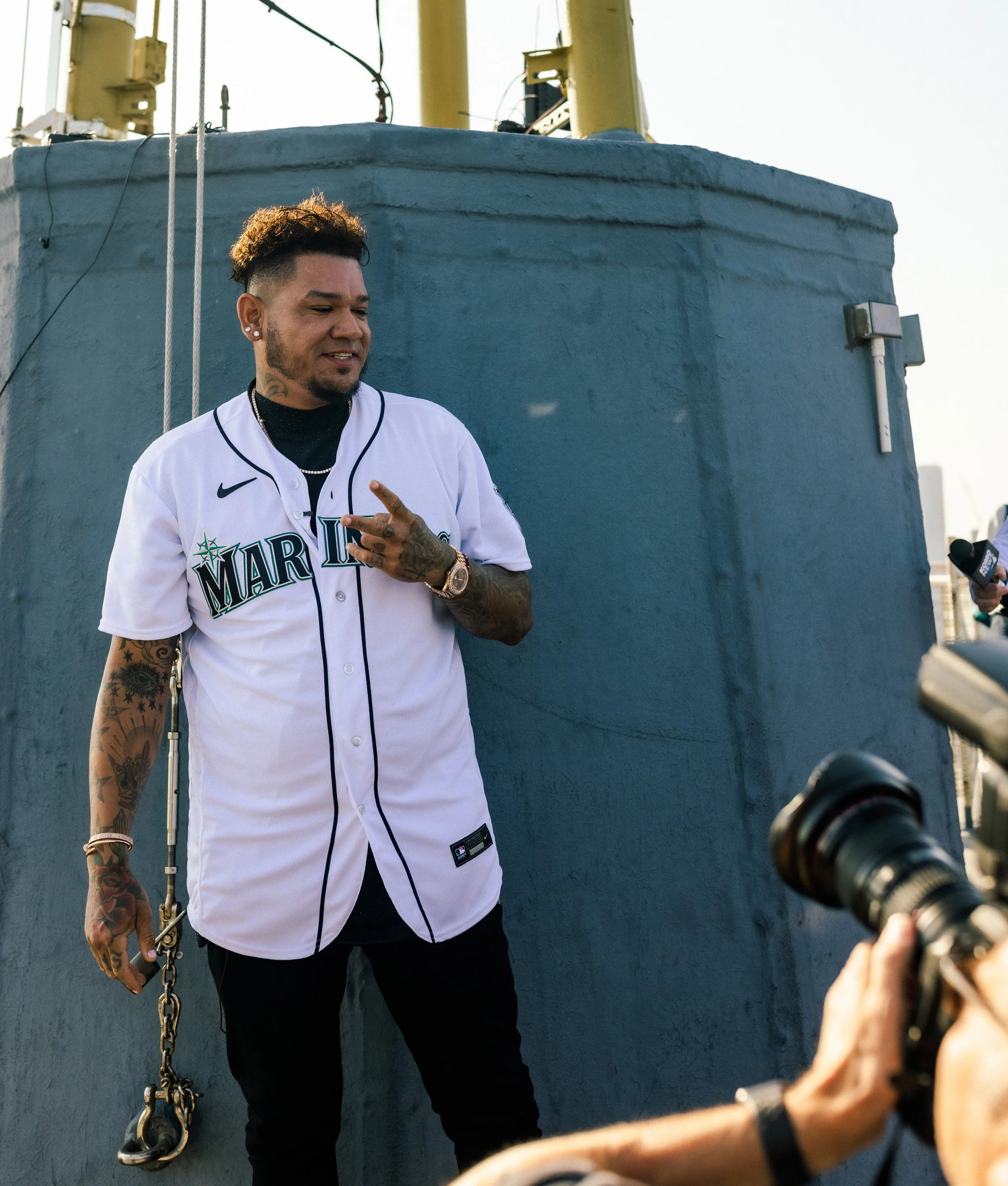 King overlooking his Kingdom: Felix Hernandez raises the All-Star game ...