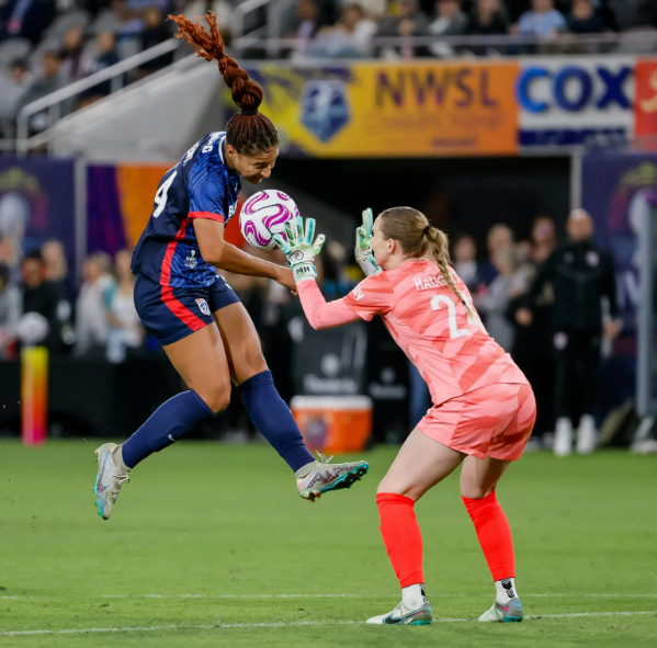 Falling short of Reigning supreme: Gotham wins NWSL Championship over ...