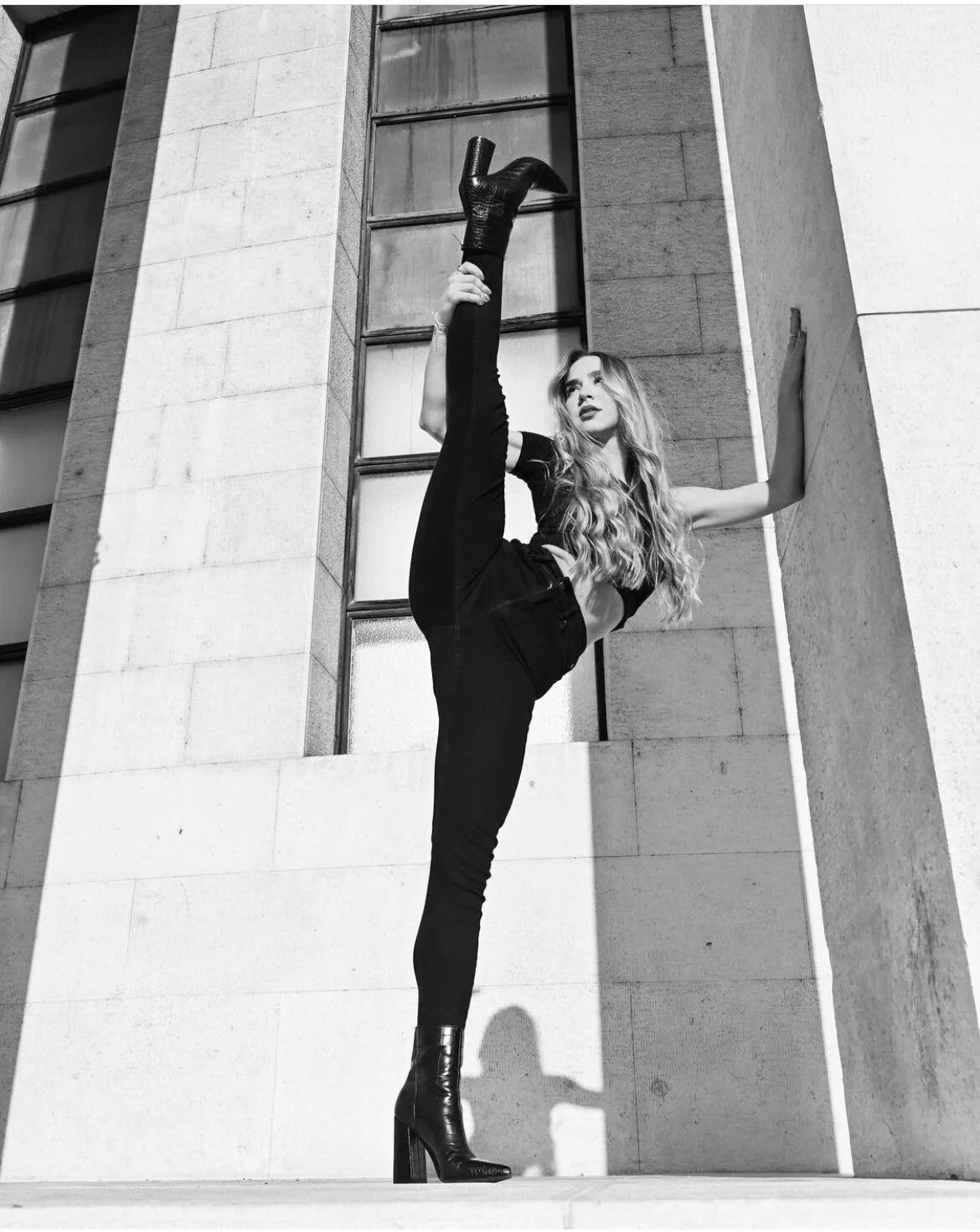 O nama — Plesni studio BEVEL