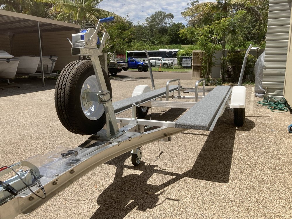 MAGNUM TRAILER — Quantum Catamarans