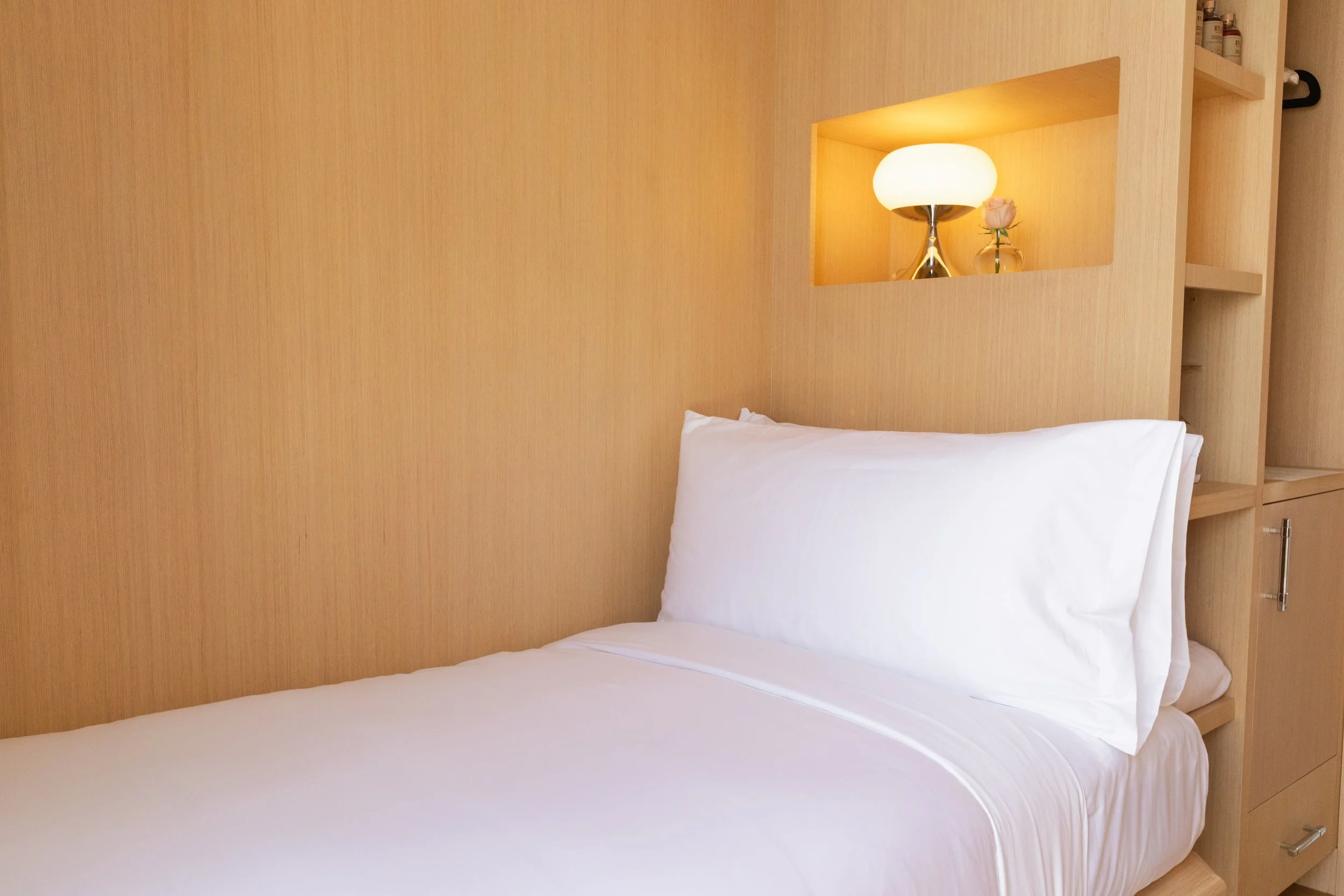 Cara Restaurant — Cara Hotel I Los Feliz