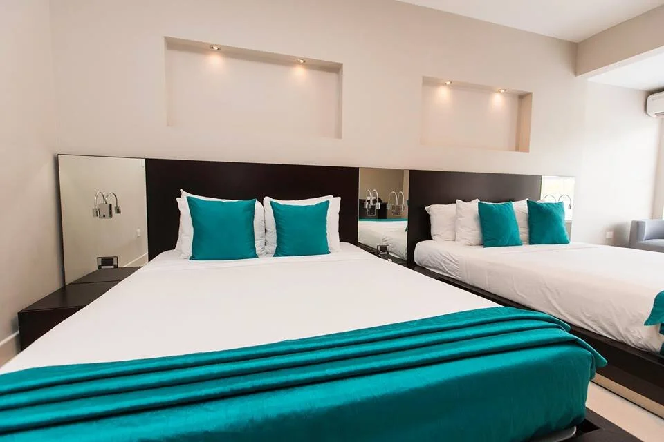 Crews Inn Hotel and Yachting Centre — Little Bride Book Ltd.