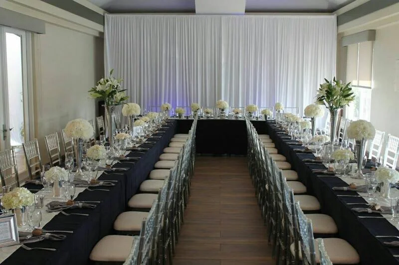 Crews Inn Hotel and Yachting Centre — Little Bride Book Ltd.