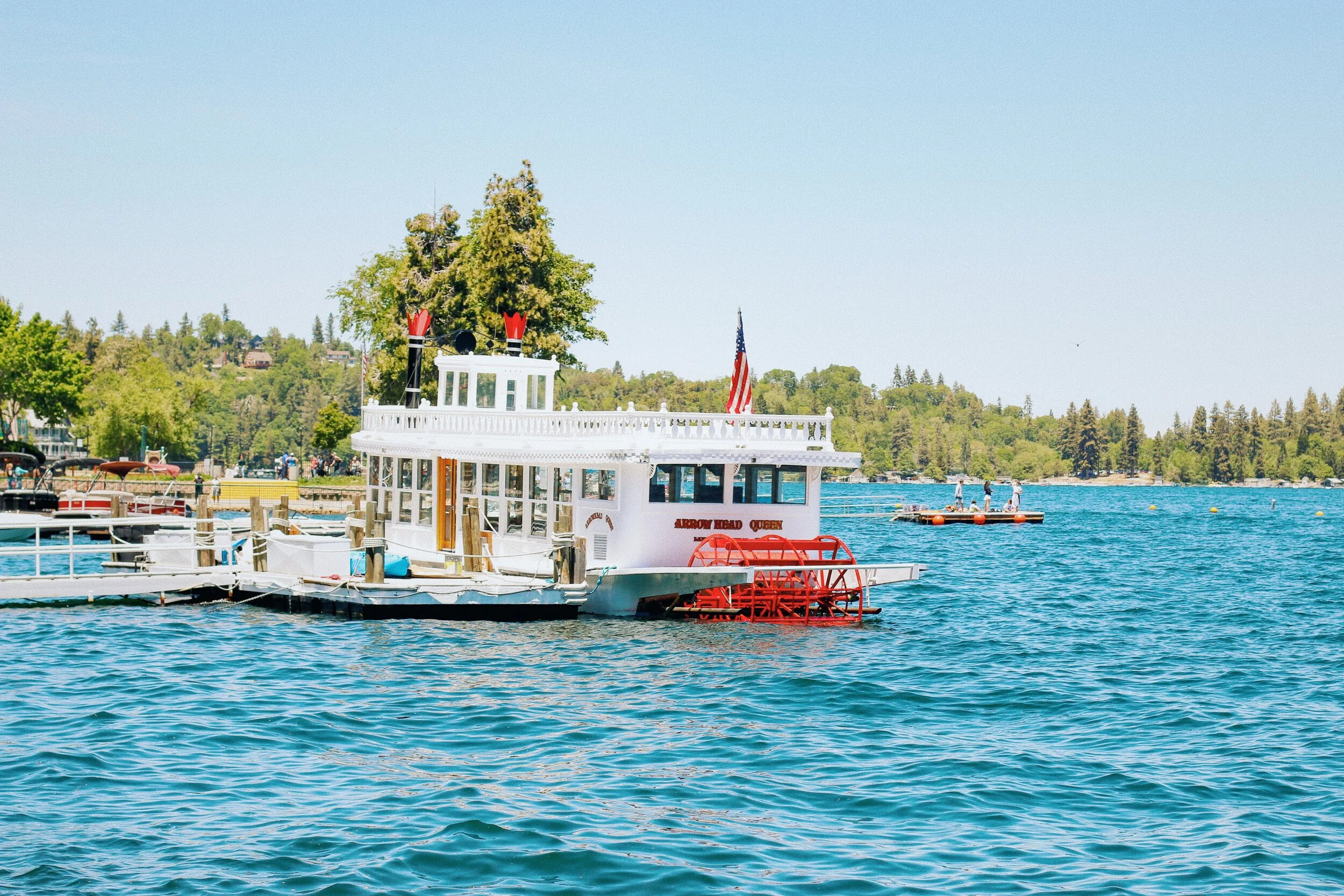 LAKE ARROWHEAD VILLAGE