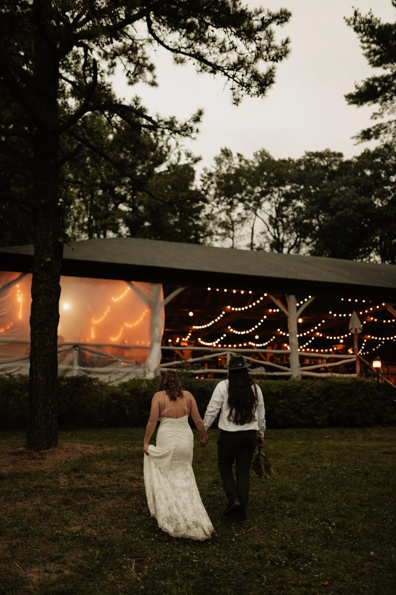 7 Non-traditional Wedding Venues For Your Intimate Wedding or Elopement ...