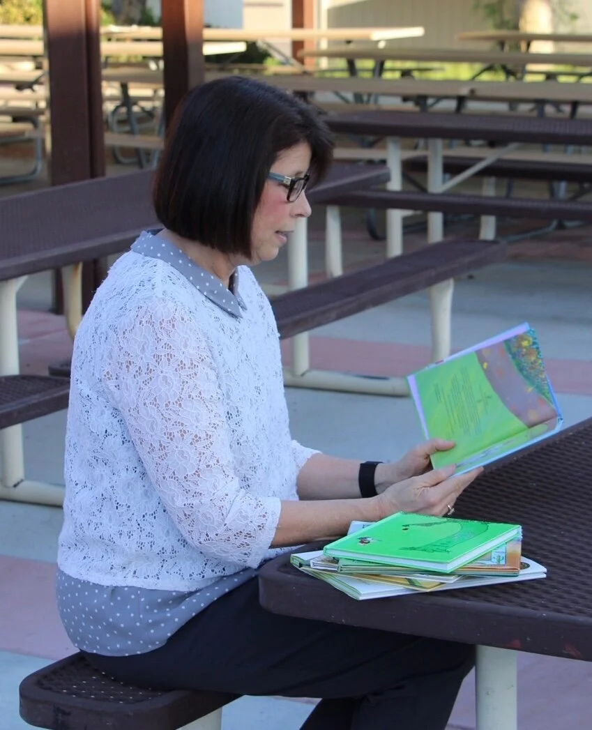 Lend a Hand — Amanda Morrell for SVUSD Board of Education 2020